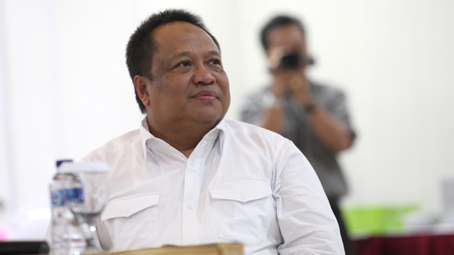 Government sees lower coal output next year, but still higher than target