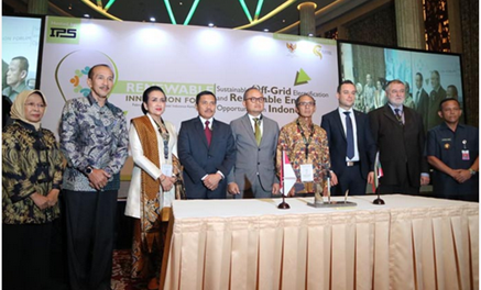 LEN, IPS sign MoU to develop solar energy technology